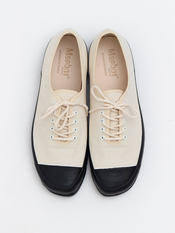 HOLECUT SNEAKERS-ホールカットスニーカー- Marbot(マルボー HOLECUT SNEAKERS-ホールカットスニーカー- Marbot(マルボー